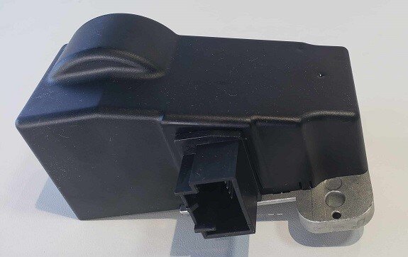 VW Passat Steering Column Lock Fix in London | Car Keys Solutions