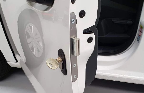Van Security Locks & Installations | Car Keys Solutions